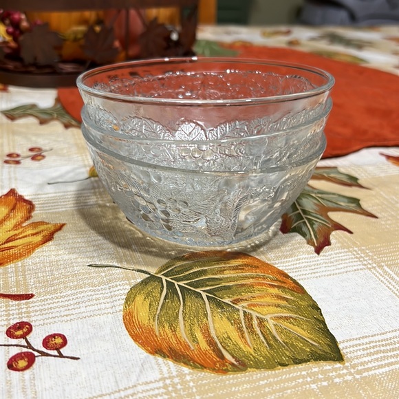 FIRST NATIONAL GLASSWARE INDONESIA | Dining | 3 Fng Indonesia Bowls ...